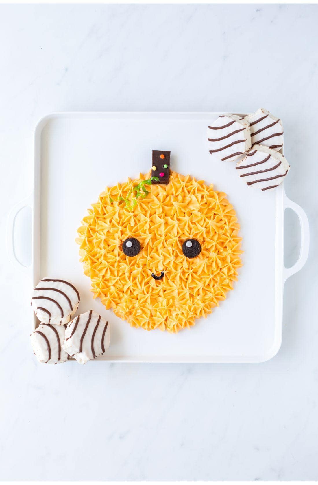 Pumpkin Dessert Board: A Splash of Party Fun
